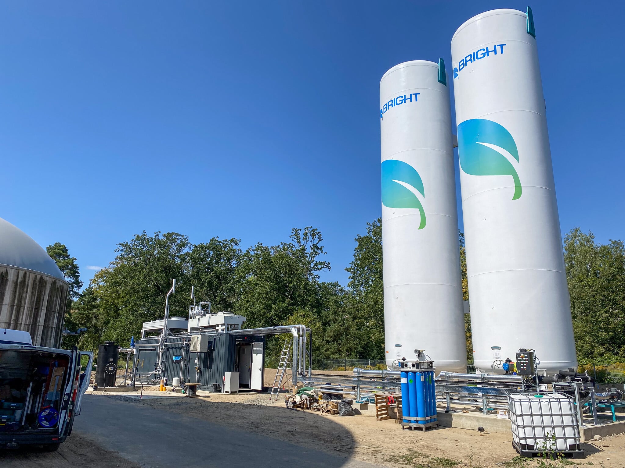 Construction of a Bright CO2 liquefaction system in Germany for VORN ...